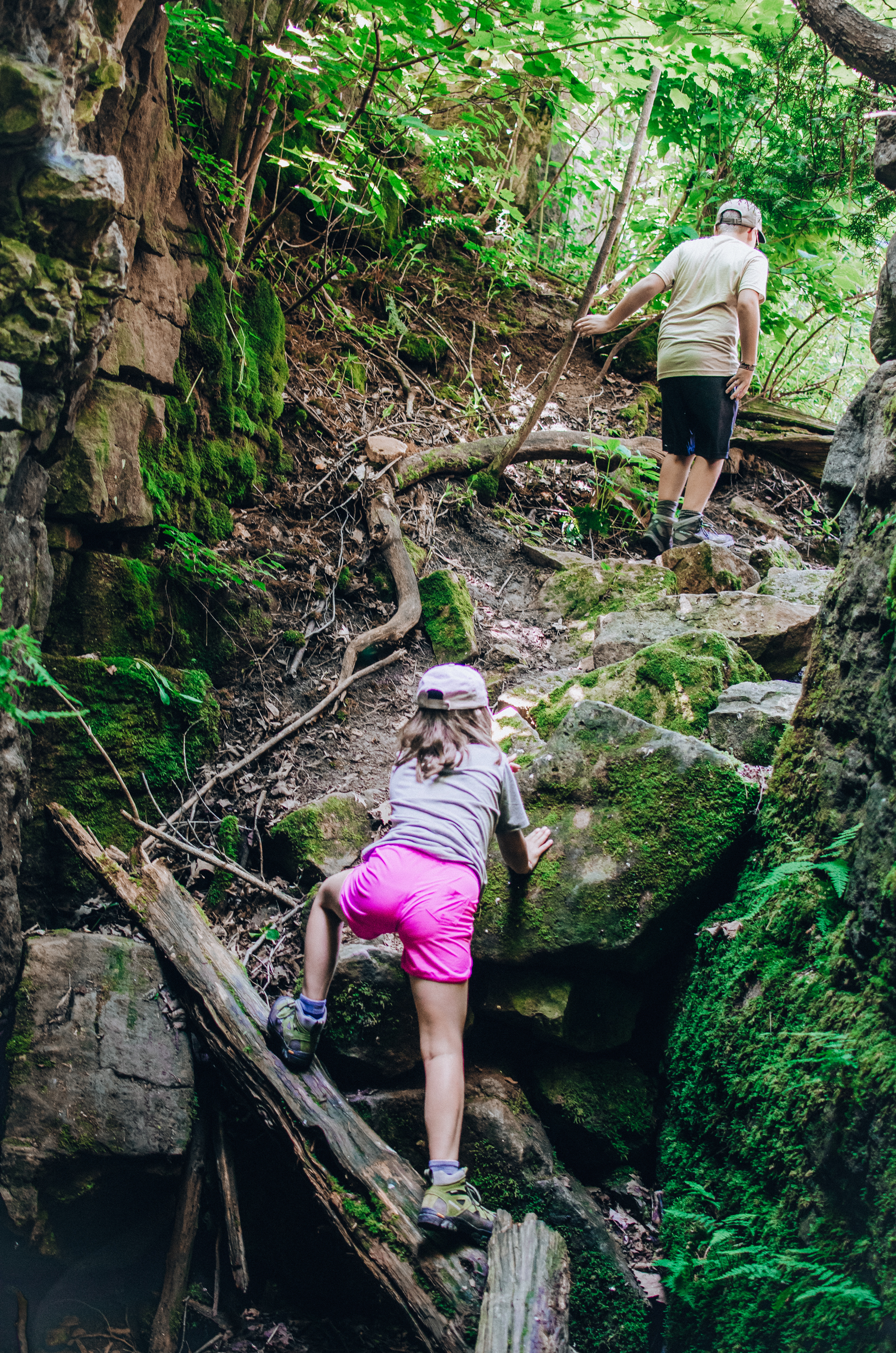 Mount Nemo: An Easy Day Hike from Toronto - The Driftwoods Family